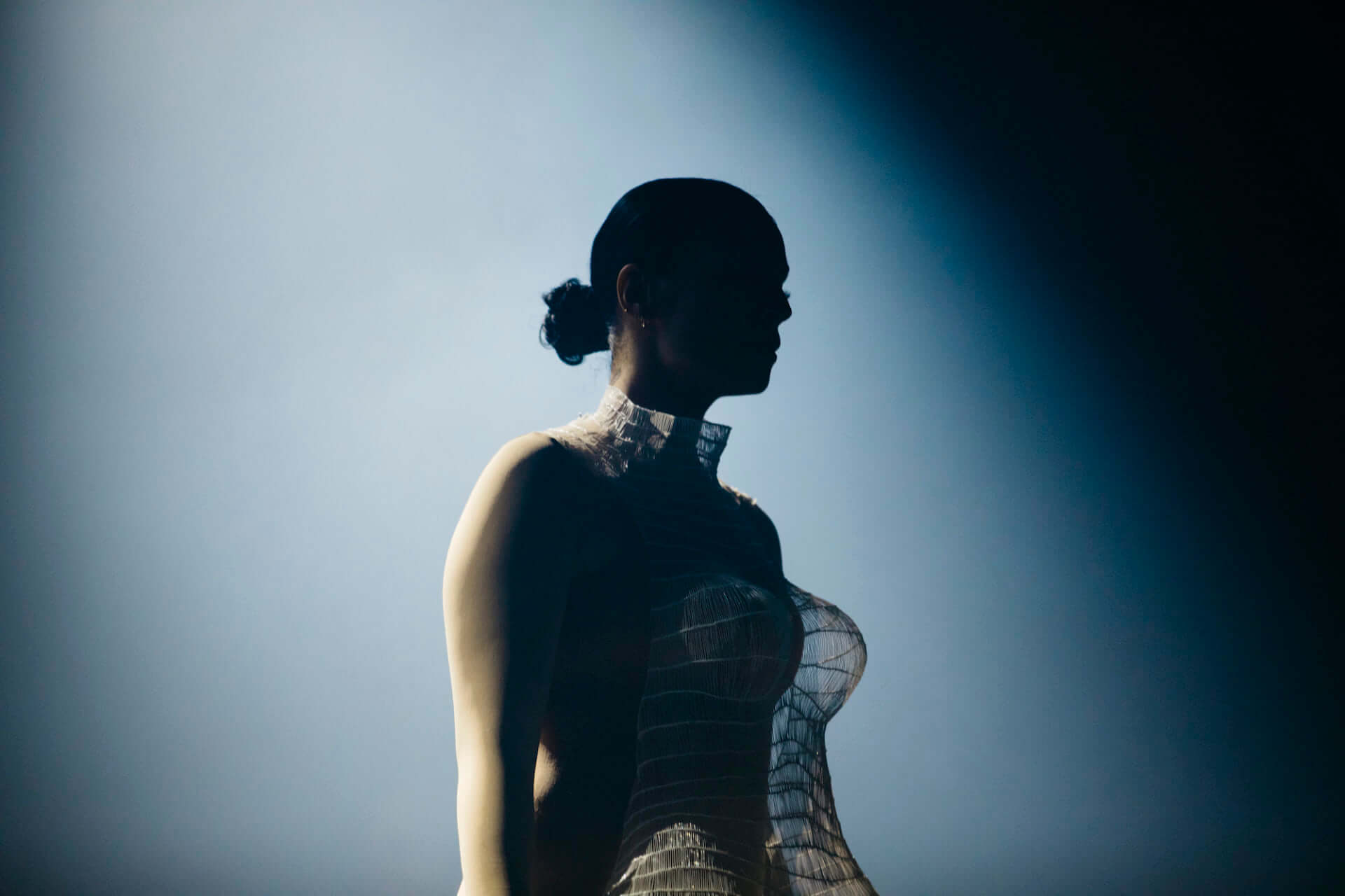 313414 Sevdaliza | PHOTO GALLERY：【フォトレポート】Red Bull Music Festival Tokyo ...