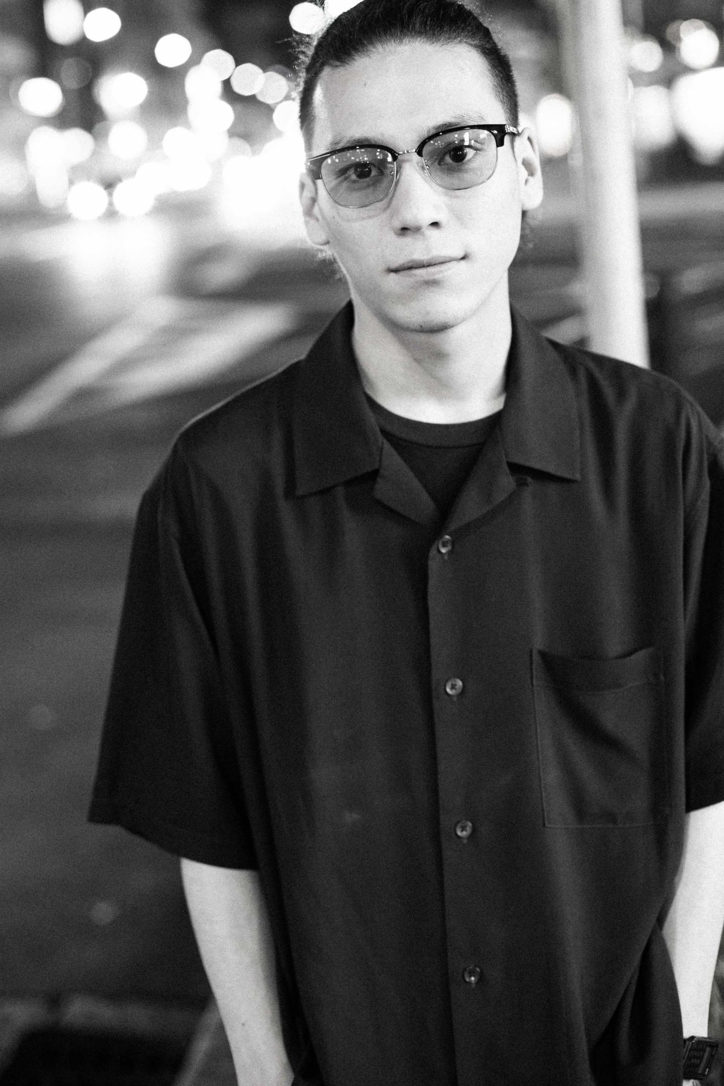 the McFaddin — 夜の京都で5人に訊く、ファーストアルバム“Rosy” | Qetic