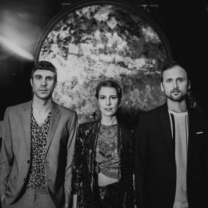 Moonchildが最新作『Little Ghost』を本日リリース｜「誰もが興奮するはずだ」（ロバート・グラスパー） | Qetic