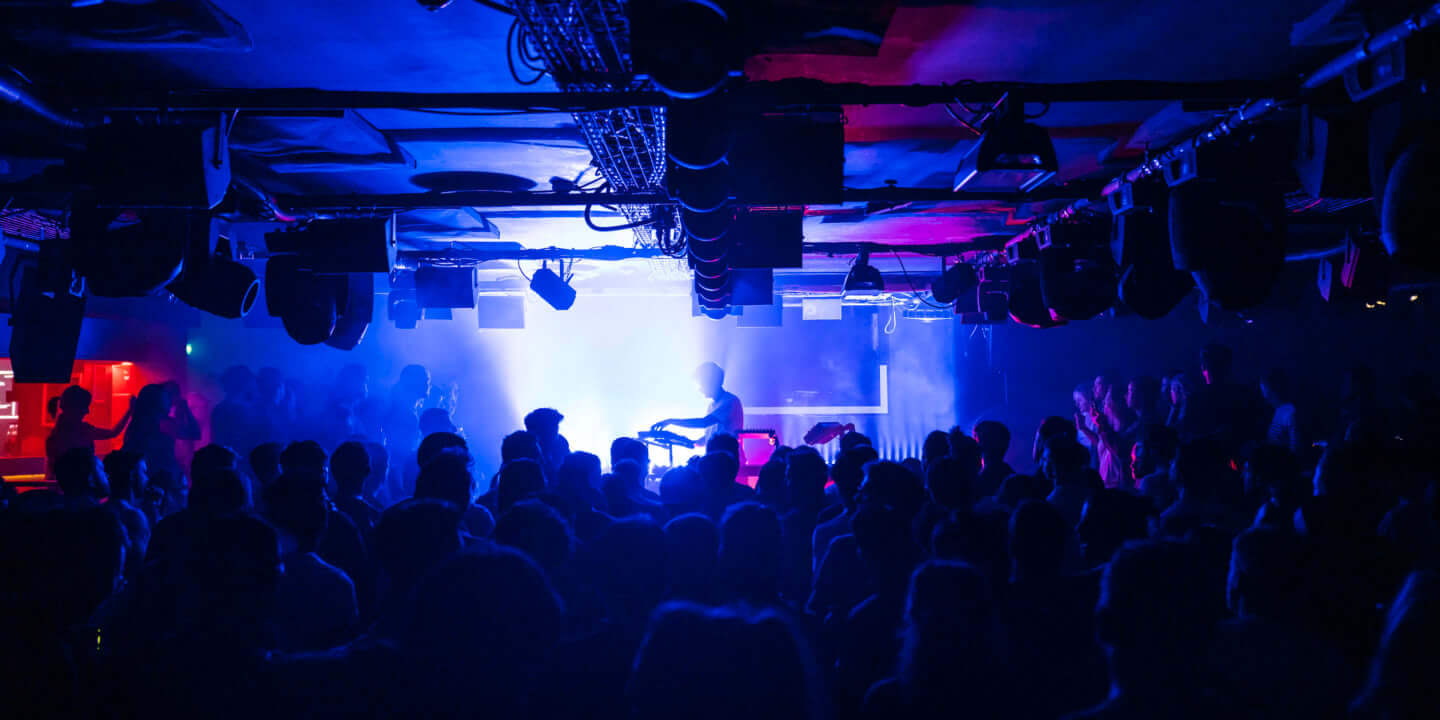 Interview｜FKJでおなじみ〈Roche Musique〉所属・サウンドの魔術師 Zimmerを紐解く | Qetic