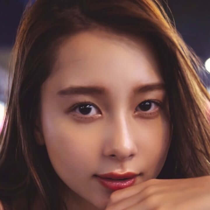 テラスハウス史上ナンバーワン美女のNiki、2nd写真集『ニキには？』発売へ向けセクシーすぎる先行カットを続々公開！ | Qetic