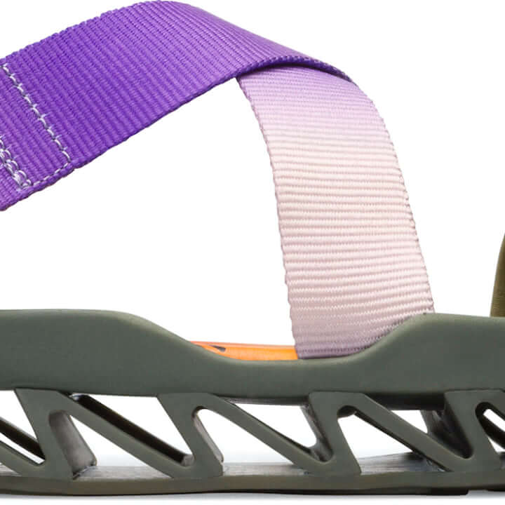 カンペールから新たな和風スニーカー＆サンダルが登場！ベルンハルト・ウィルヘルムとのコラボシューズ | Qetic