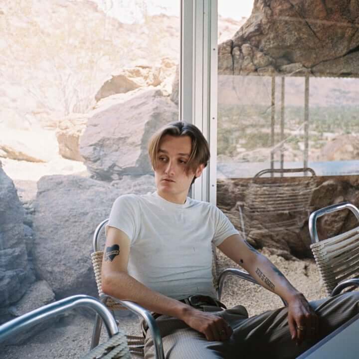 352099 interview_mark_diamond_01 | PHOTO GALLERY：”音楽はずっと自分の味方なんだ”｜美声の ...