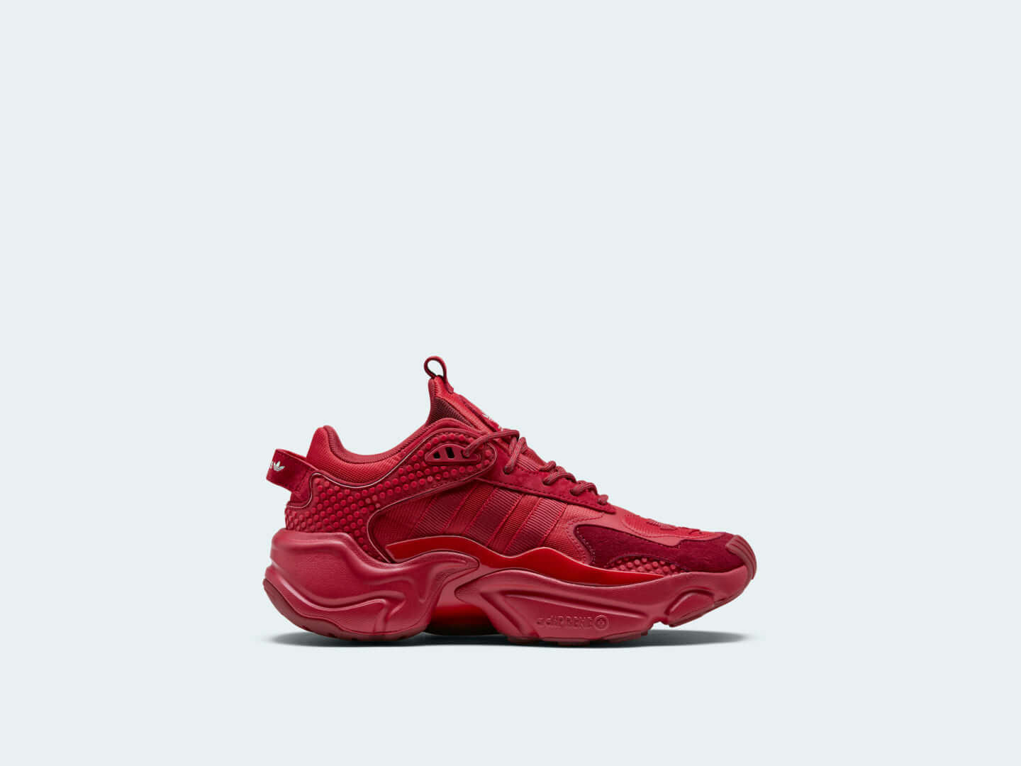 adidas Originals × Angel Chenのカプセルコレクションが登場！水泳や書道からインスパイアされたフットウェア4型 ...