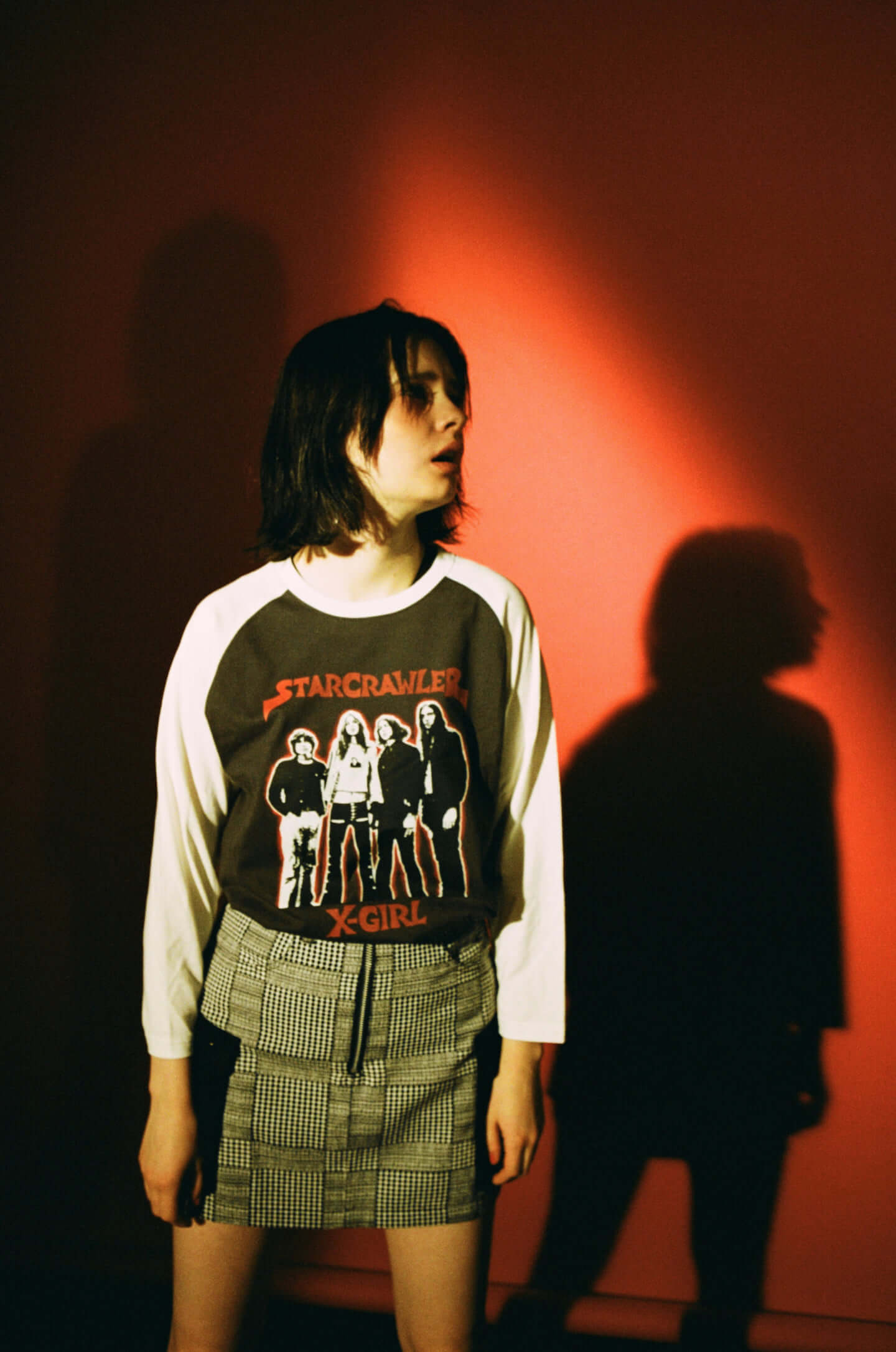 STARCRAWLERがX-girlとのコラボアイテムを発表！2ndアルバム『Devour You』のアロウ・デ・ワイルドのビジュアルを使用し ...