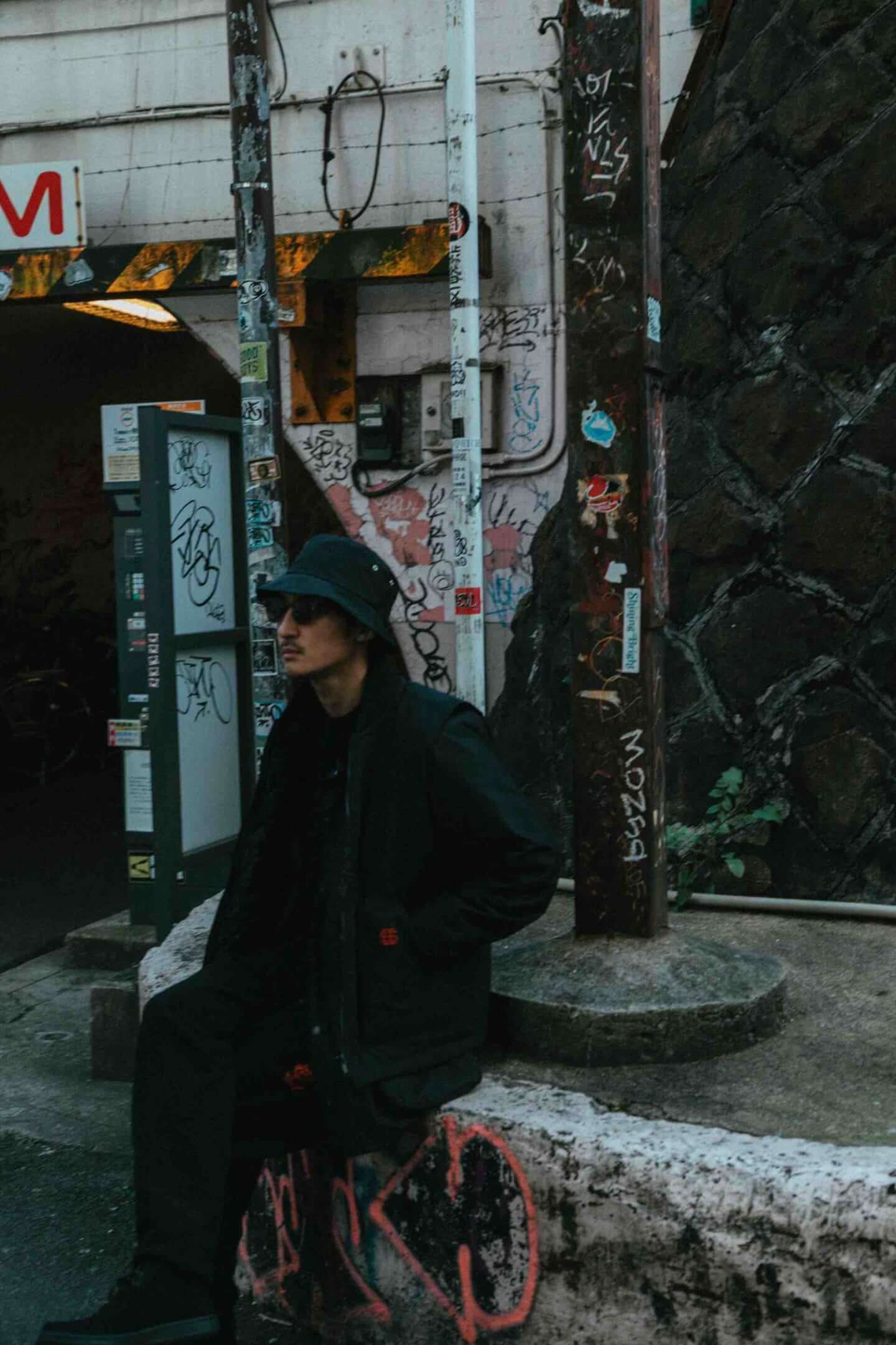 ホームウェアブランド・SEE SEEとURBSのコラボアイテムが発売決定！デイリーユースにも最適なスウェット、ベスト、シューズなど登場 | Qetic