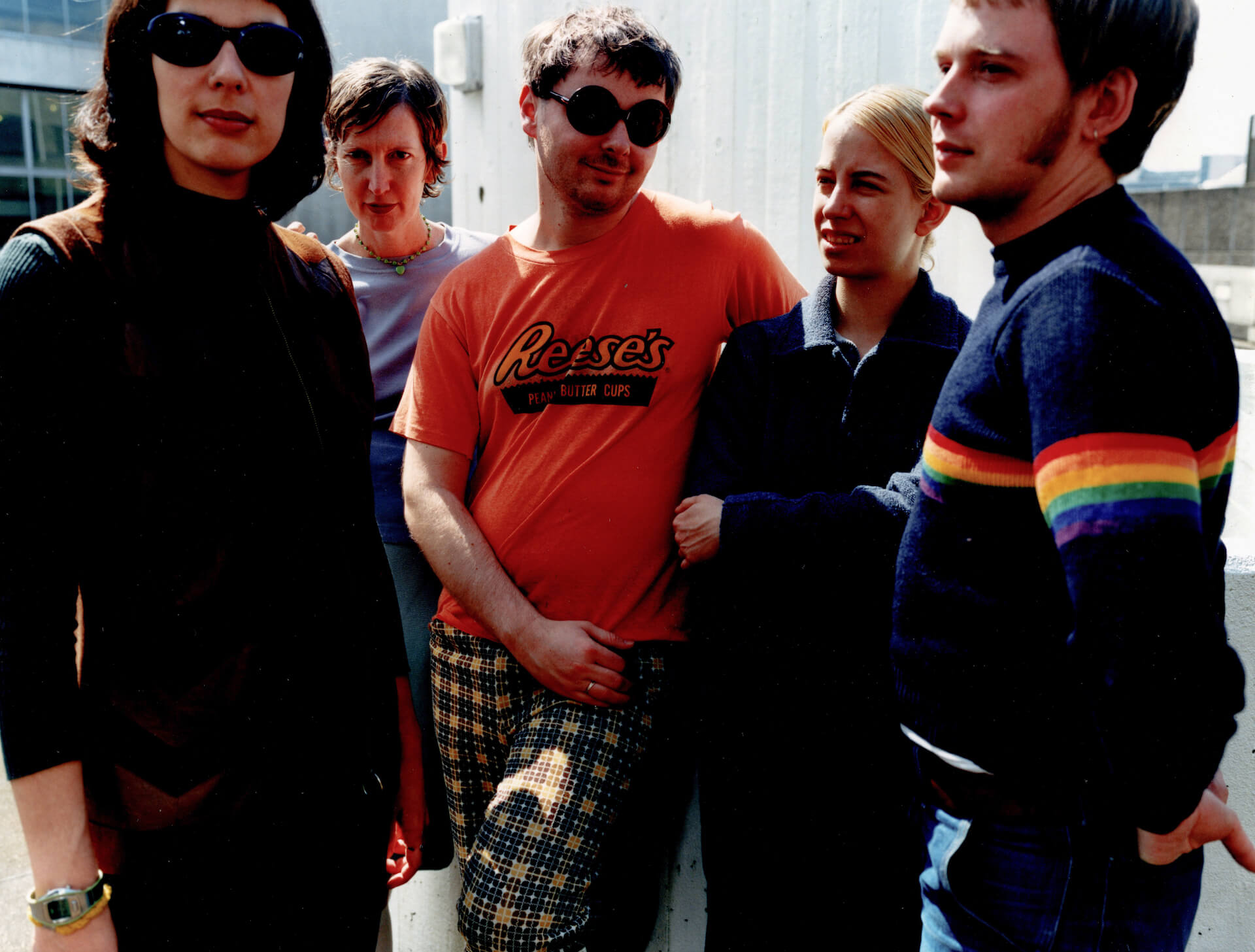 再始動したSTEREOLABが23年振りのシングル集シリーズ最新作をリリース！先行シングル“Dimension M2”が解禁 | Qetic