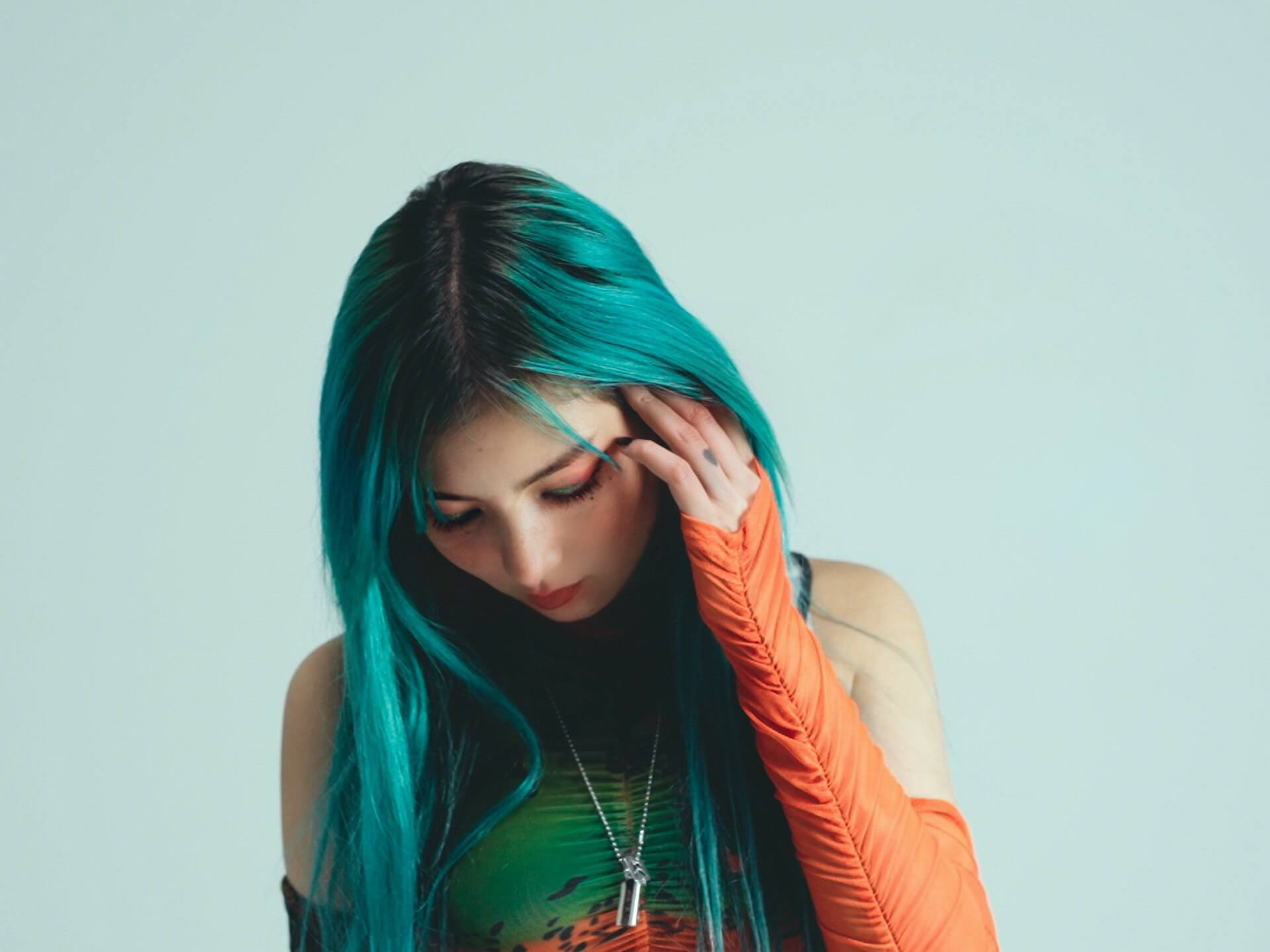 LA出身SSW・sheidAの新曲“Sleep Water”が〈Suppage Distribution〉よりリリース！MVも公開 | Qetic