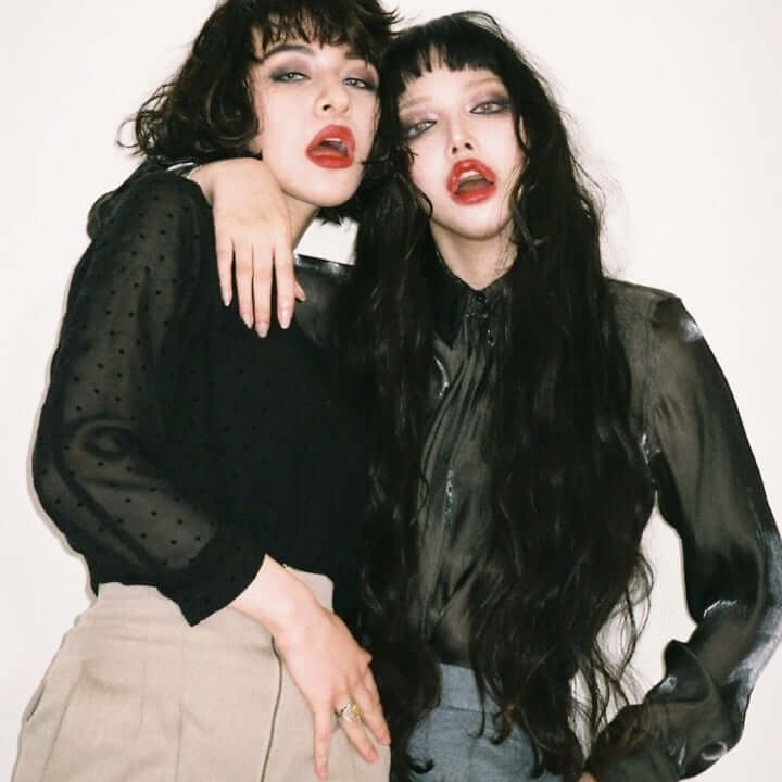 360385 column_yamotoikuta_foxxy_01 | PHOTO GALLERY：YAMAMOTO×IKUTA VOL.1｜FOXXY | Qetic