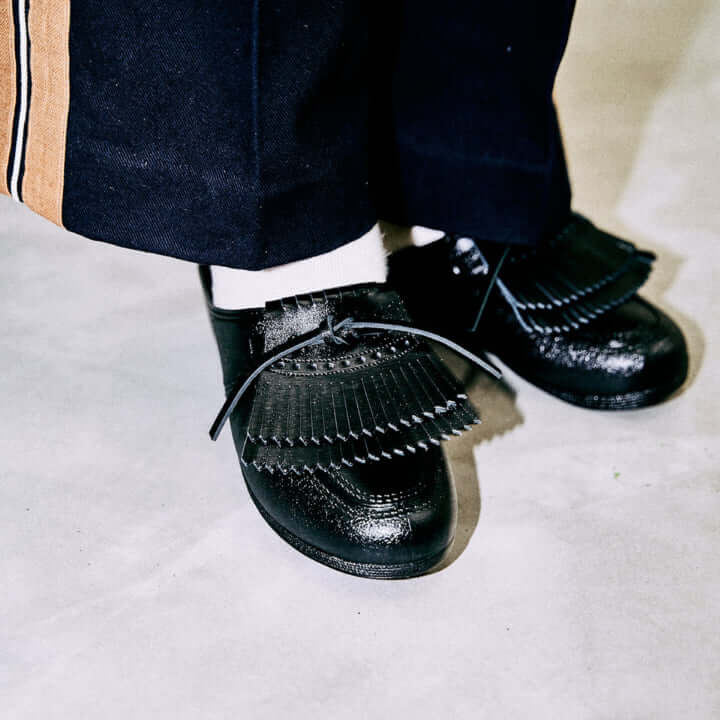 bench初のオールシーズンサンダル「BENSAN-F」の発売が決定！ローファーをベースとした4種類が登場 | Qetic