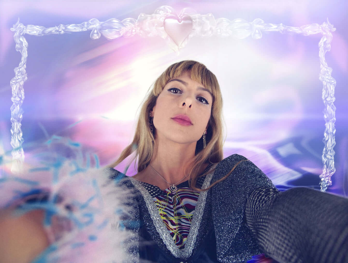 PC Music×AVYSSコラボのcaro♡バーチャルライブビデオが公開！JACKSON kakiが制作 | Qetic