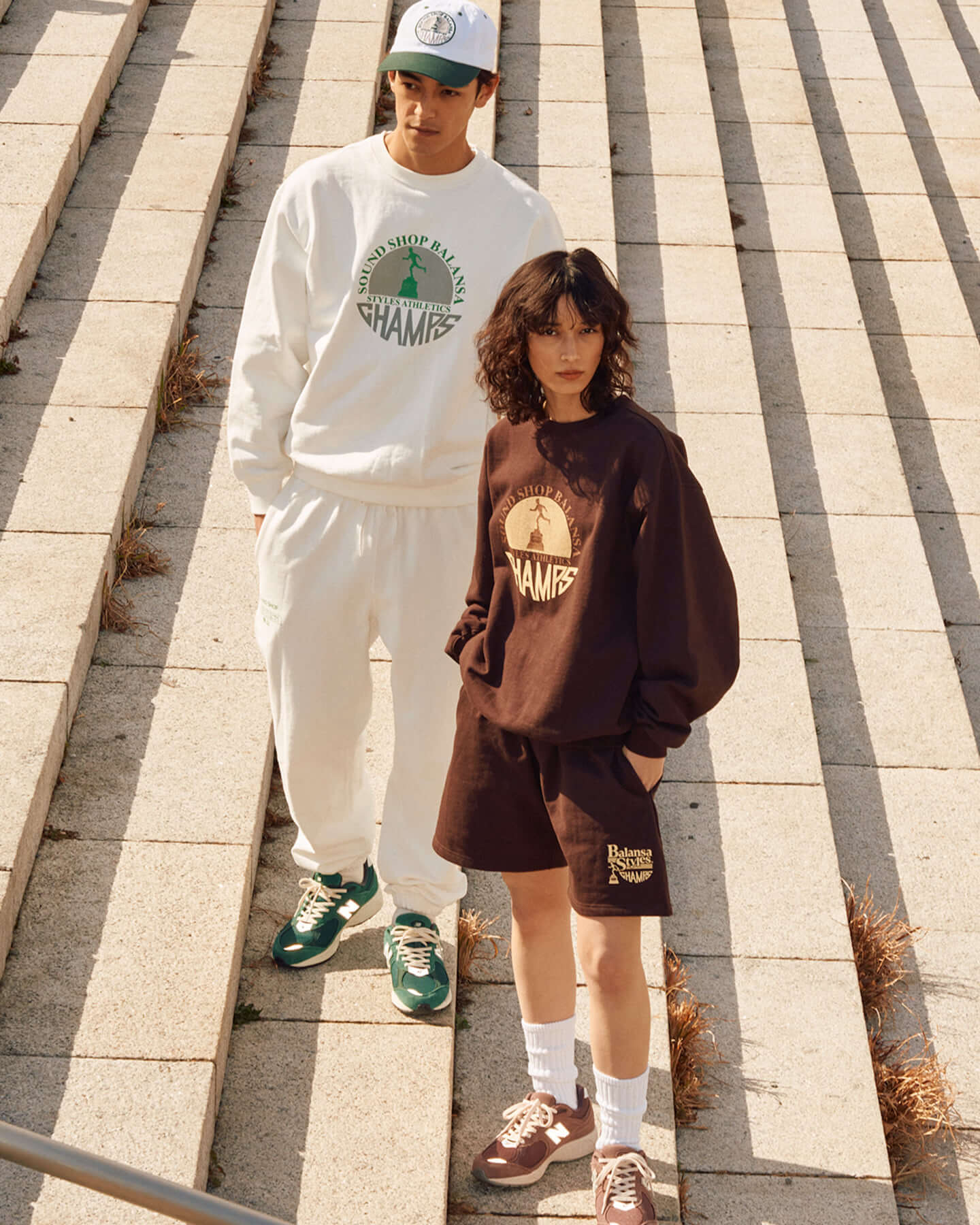 StylesとSOUND SHOP BALANSAがコラボ｜クールネックスウェットや刺繡キャップが登場 | Qetic