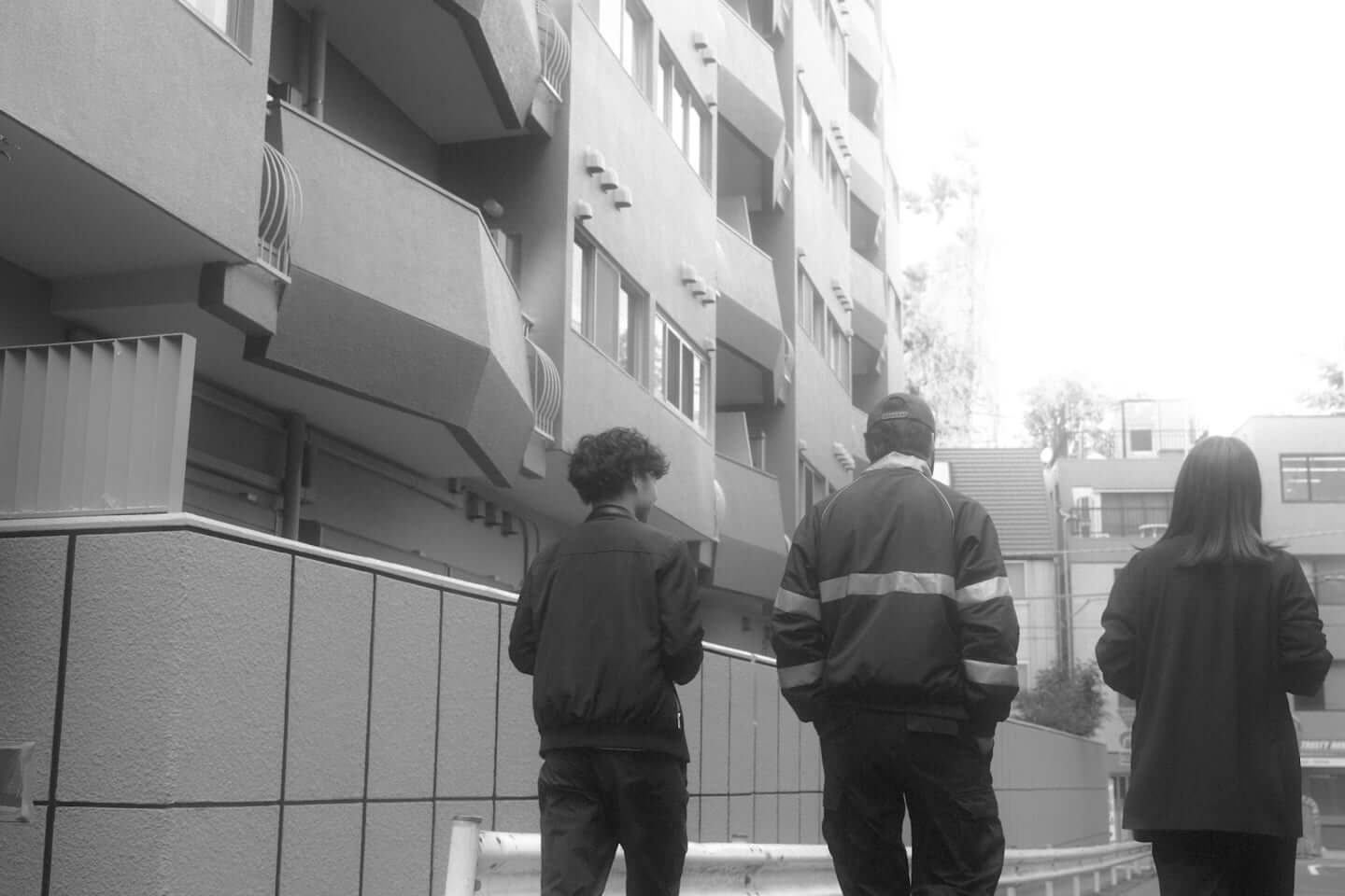 日韓3人組ユニット・DURDN 初インタビュー｜洗練されたEP『306』の制作背景とキャリアの強み | Qetic