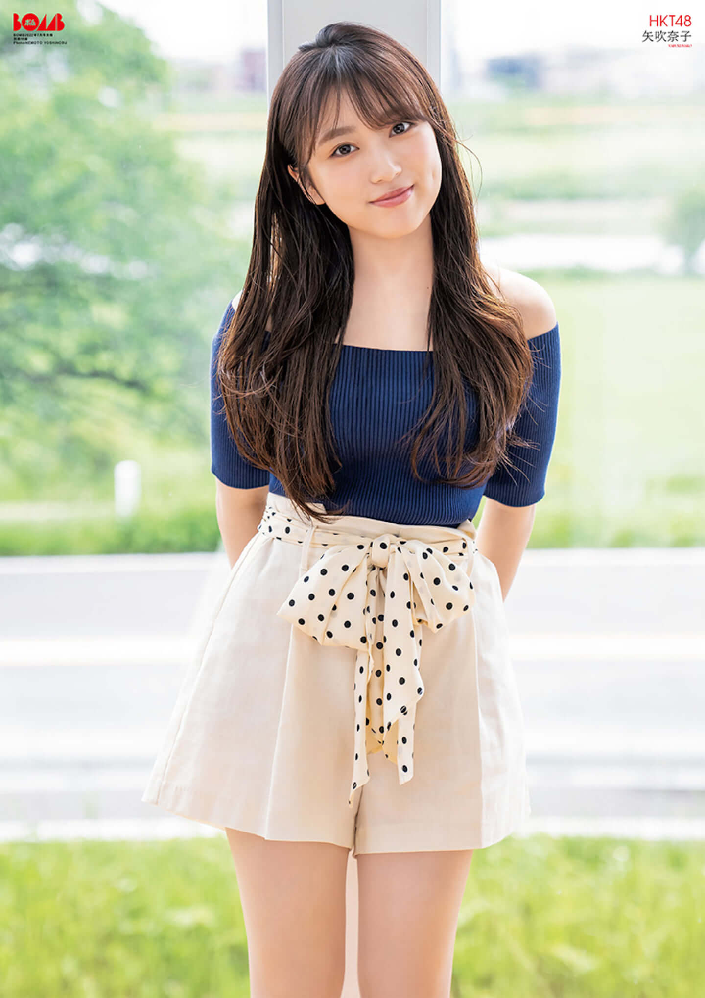 市村愛里＆地頭江音々、大人の一面を魅せる水着グラビア｜HKT48が『ボム7月号』に大集合 | Qetic