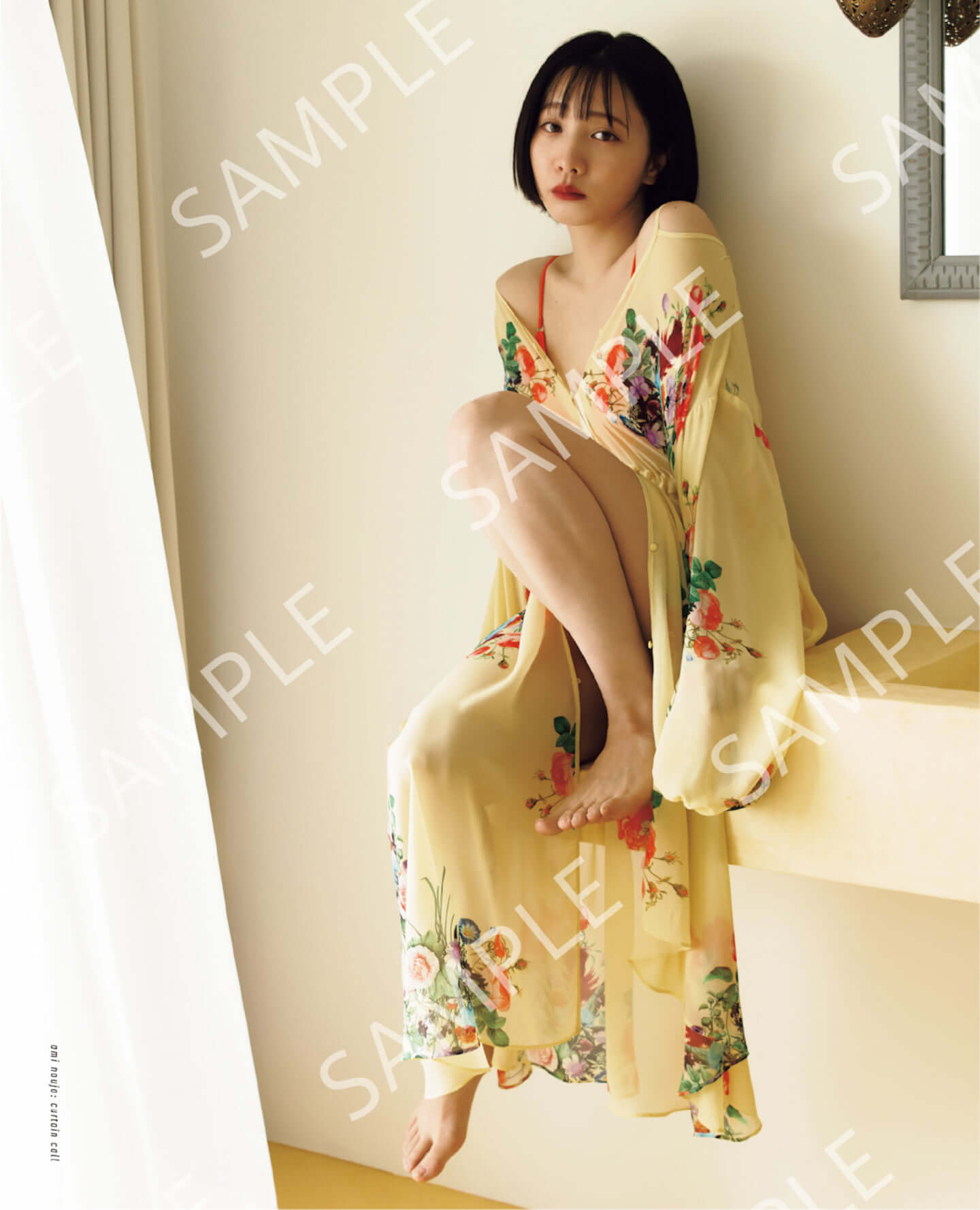 能條愛未1st写真集ポスターデザイン公開｜ヌーディーなカットから、汗ばんだ妖艶な姿も | Qetic