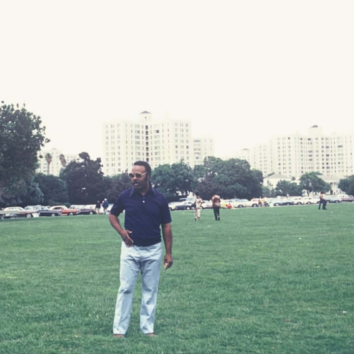 伝説のプロデューサーCharles Stepney、幻のデビュー・アルバム『Step on Step』がリリース｜日本限定盤CDには冨田ラボ ...