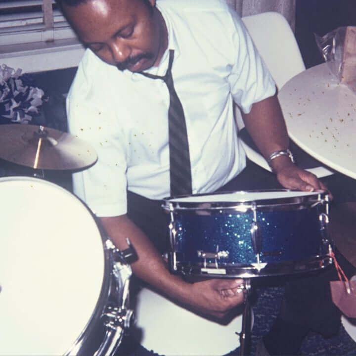 伝説のプロデューサーCharles Stepney、幻のデビュー・アルバム『Step on Step』がリリース｜日本限定盤CDには冨田ラボ ...