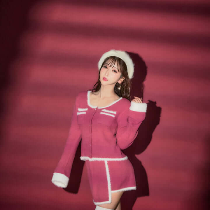 自ら“セクシーランジェリー姿も披露”人気YouTuber・Rちゃんプロデュース新作 | Qetic