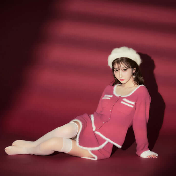 自ら“セクシーランジェリー姿も披露”人気youtuber・rちゃんプロデュース新作 Qetic