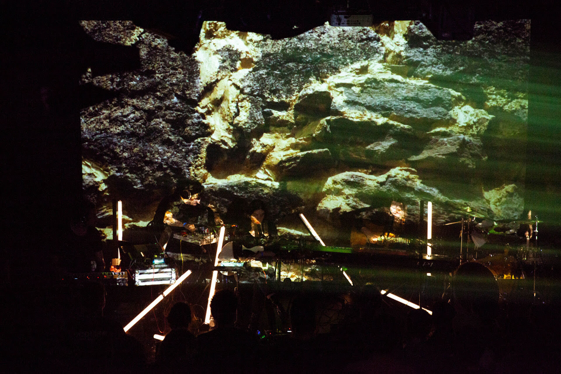 ドイツ、イタリア、ポルトガルがタッグを組んだアーティスト・イン・レジデンス「7th Extinction」始動 | Qetic