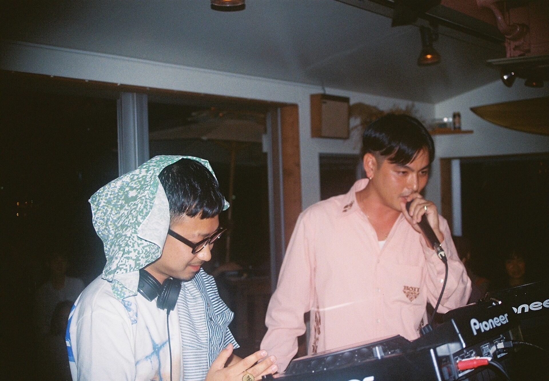 レポート｜Hair Studio「UISCE」 OPENING PARTYにBIM、in-d、maya ongakuらが出演 | Qetic