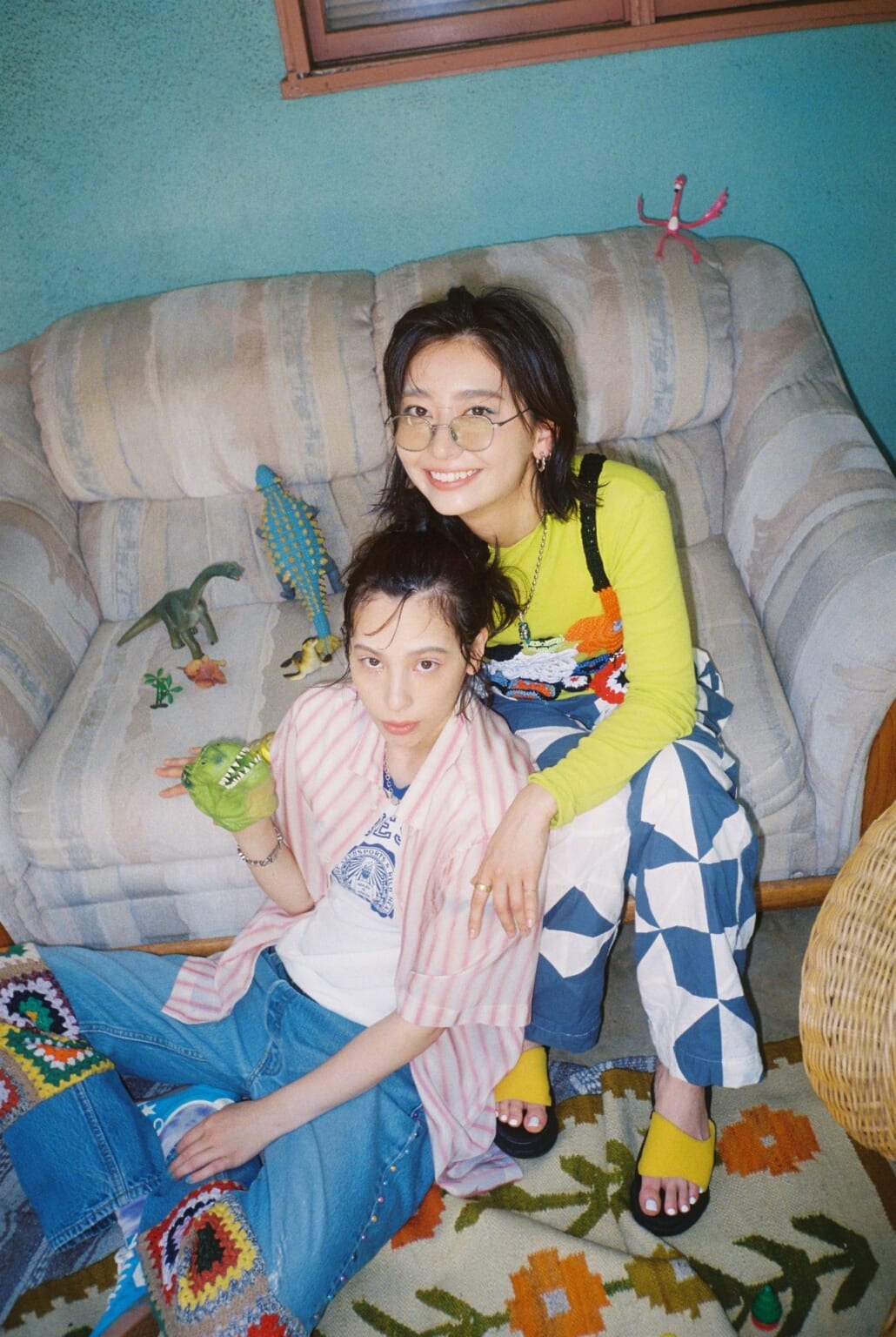 AAAMYYY、デジタルEP『THANKS EP』リリース＆chelmicoと共演の「HAPPY」MV公開 | Qetic